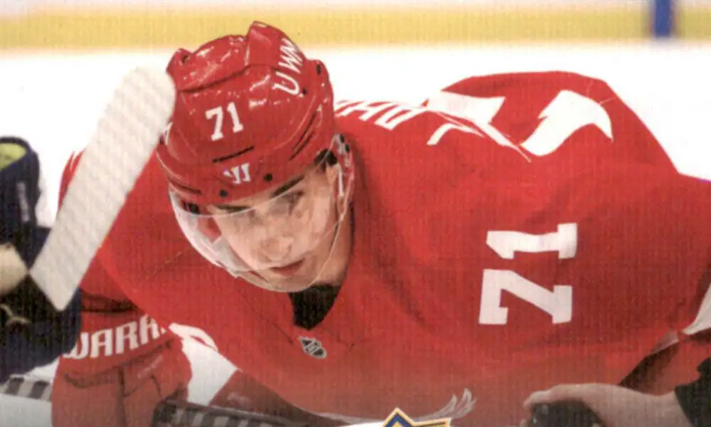 Dylan Larkin Likely First Big 2022-23 Pre-NHL Deadline Trade