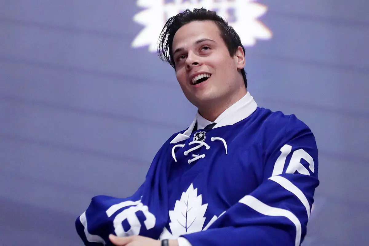 3 Reasons Maple Leafs' Matthews Is an NHL Great