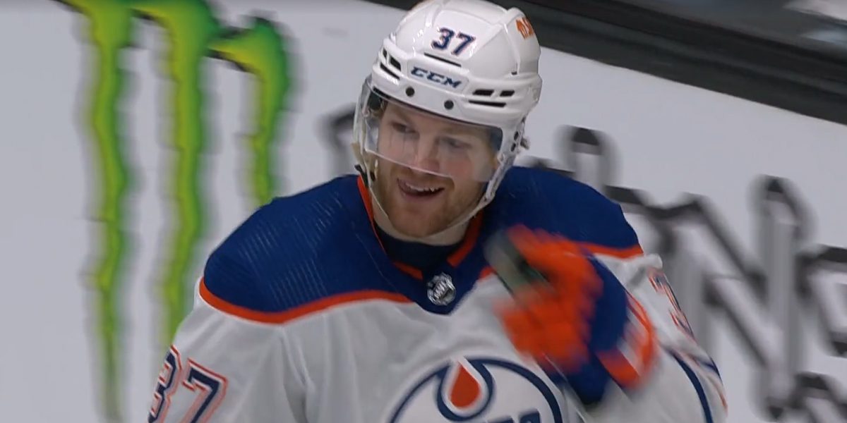 Edmonton Oilers End 2023 with Dominant 7-2 Win Over the Ducks